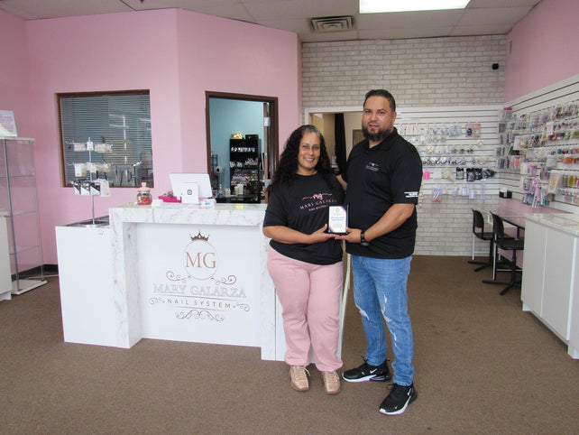 www.marygalarzanails.com – MG MARY GALARZA NAIL SYSTEM